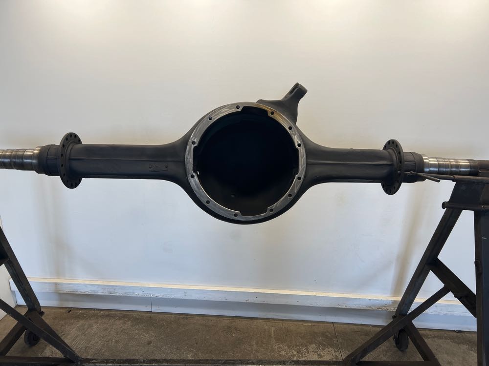 Meritor RR-23-160 Axle Housing - Frontier Truck Parts