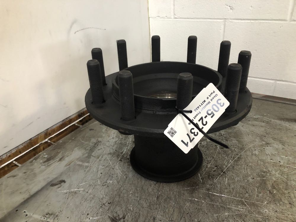 Meritor Hub - Frontier Truck Parts