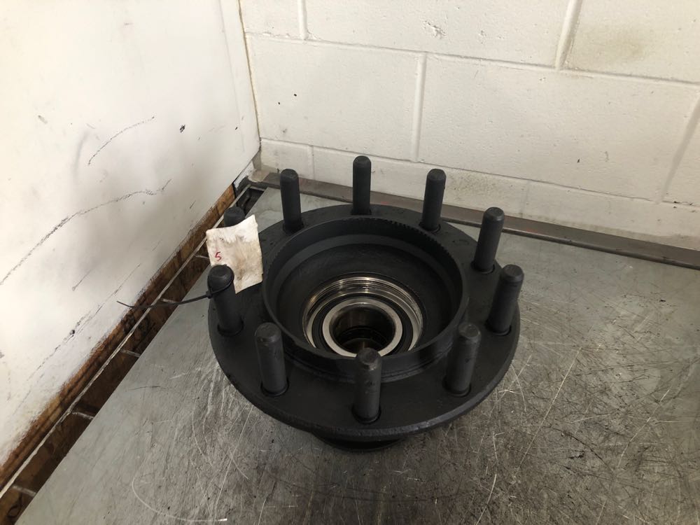 Meritor Hub - Frontier Truck Parts