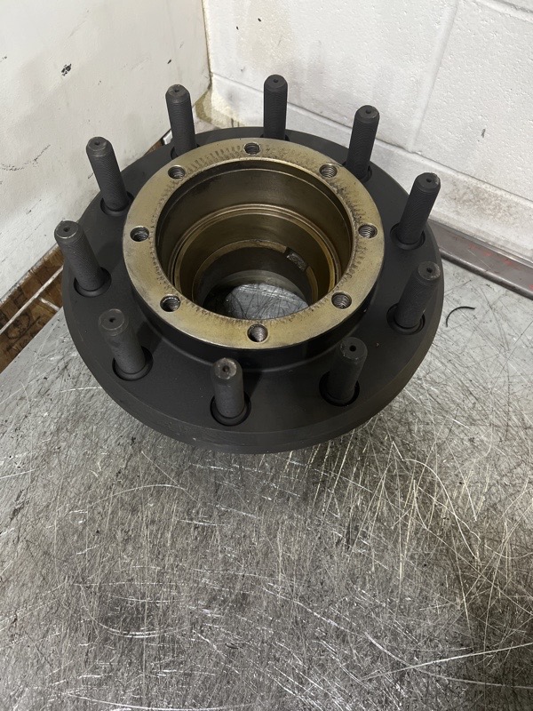 Meritor Hub - Frontier Truck Parts