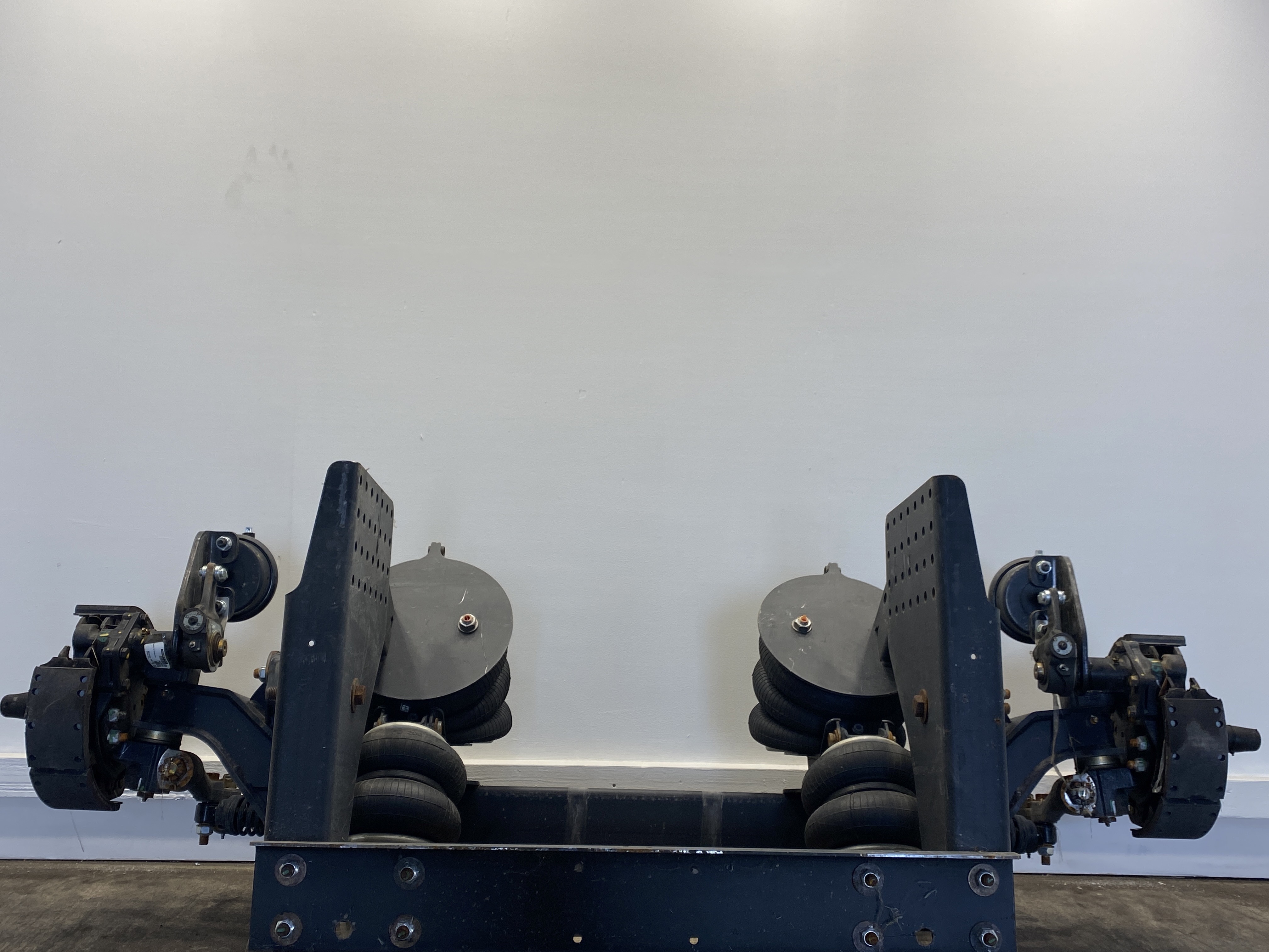 Watson & Chalin SL13 Lift Axle - Frontier Truck Parts