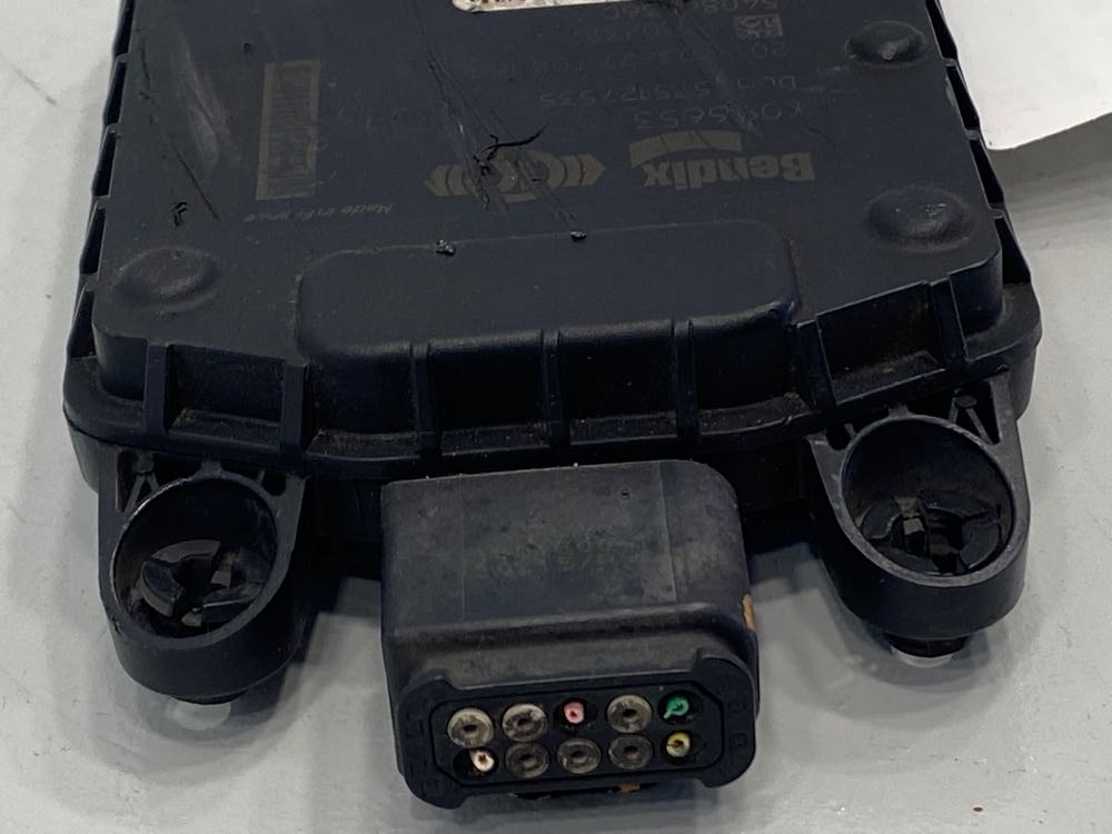 Bendix Collision Avoidance System - Frontier Truck Parts
