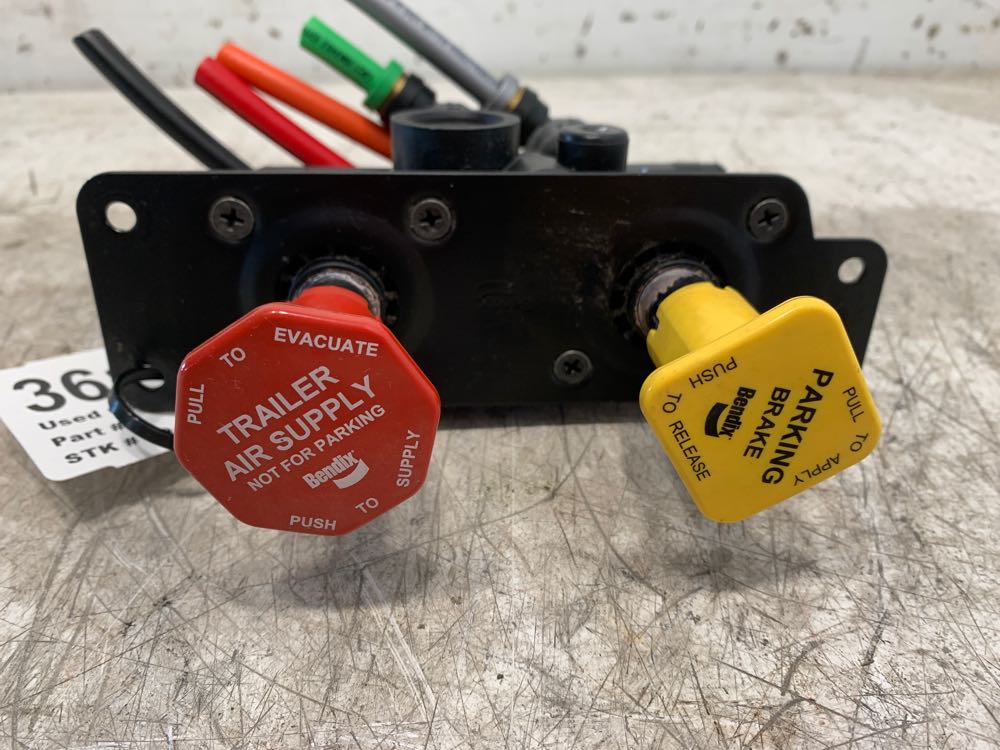 Freightliner Cascadia Air Valve Components - Frontier Truck Parts