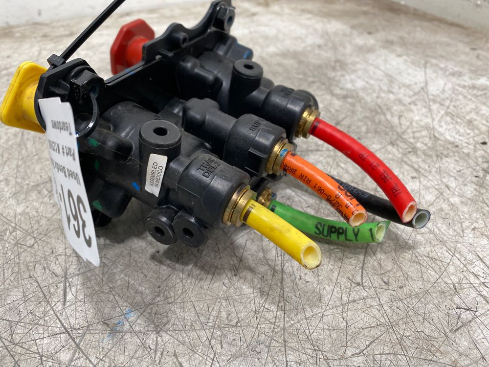 Bendix Air Valve Components - Frontier Truck Parts