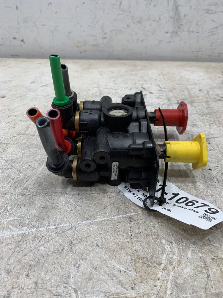 Freightliner Cascadia Air Valve Components - Frontier Truck Parts