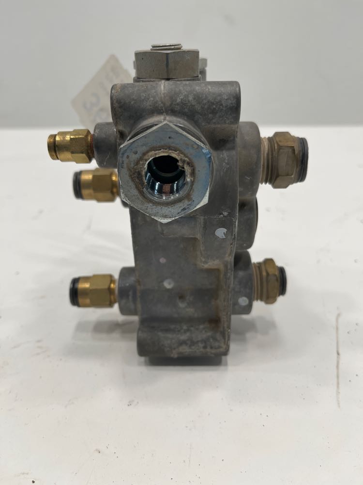 Bendix TP-5 Air Valve Components - Frontier Truck Parts