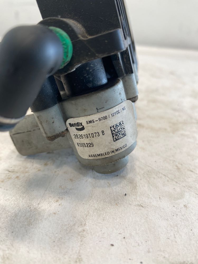 Bendix Air Valve Components - Frontier Truck Parts