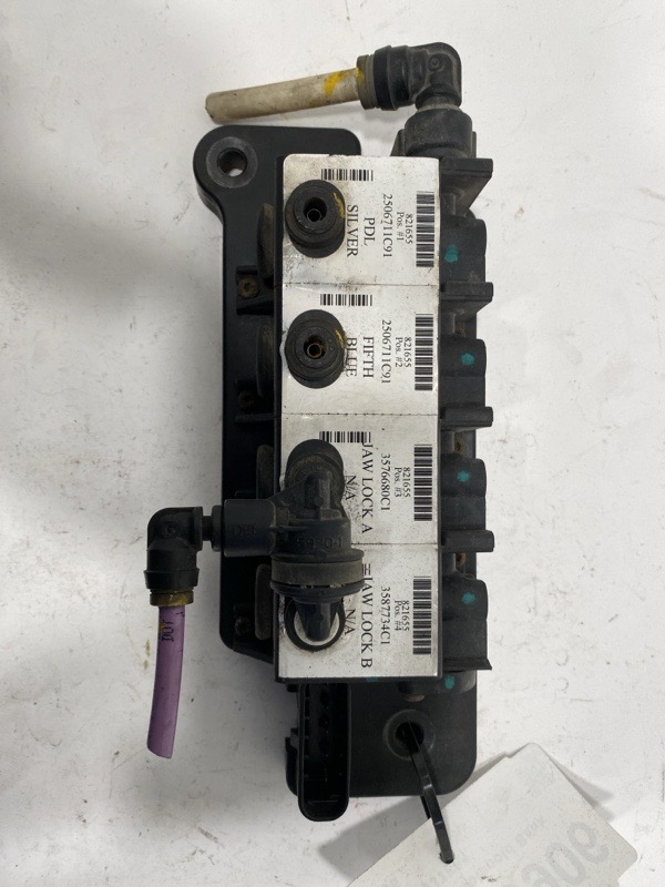 International LT625 Air Valve Components - Frontier Truck Parts