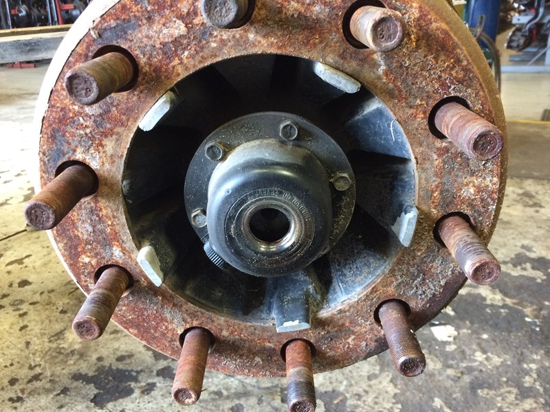 Eaton 1322BN103 43 Front Axle Assembly - Frontier Truck Parts