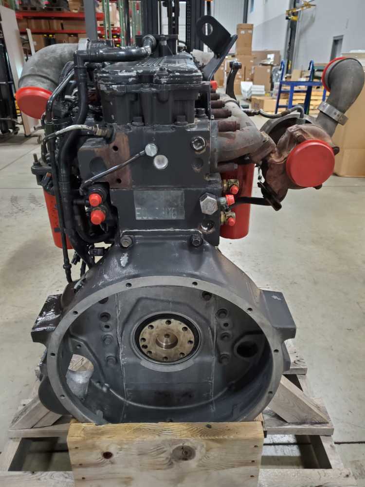 Cummins ISC Engine - Frontier Truck Parts