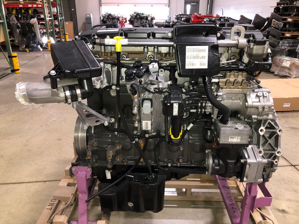 Detroit Diesel DD8 Engine - Frontier Truck Parts