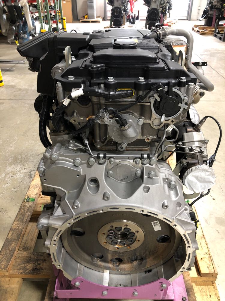 Detroit Diesel DD8 Engine - Frontier Truck Parts