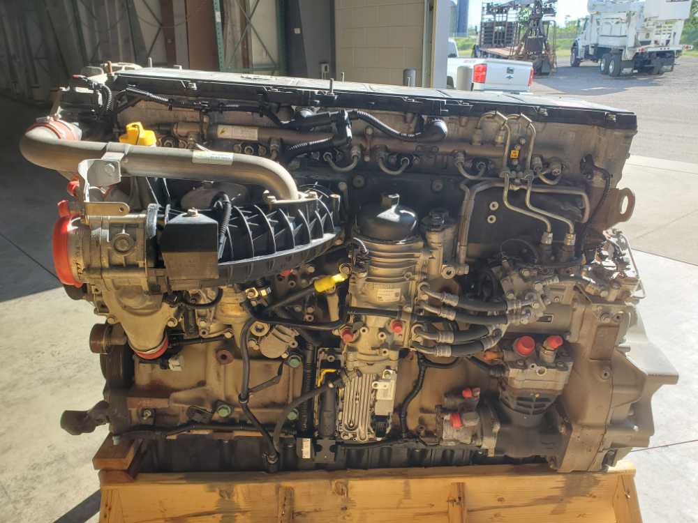 Detroit Diesel DD16 Engine - Frontier Truck Parts