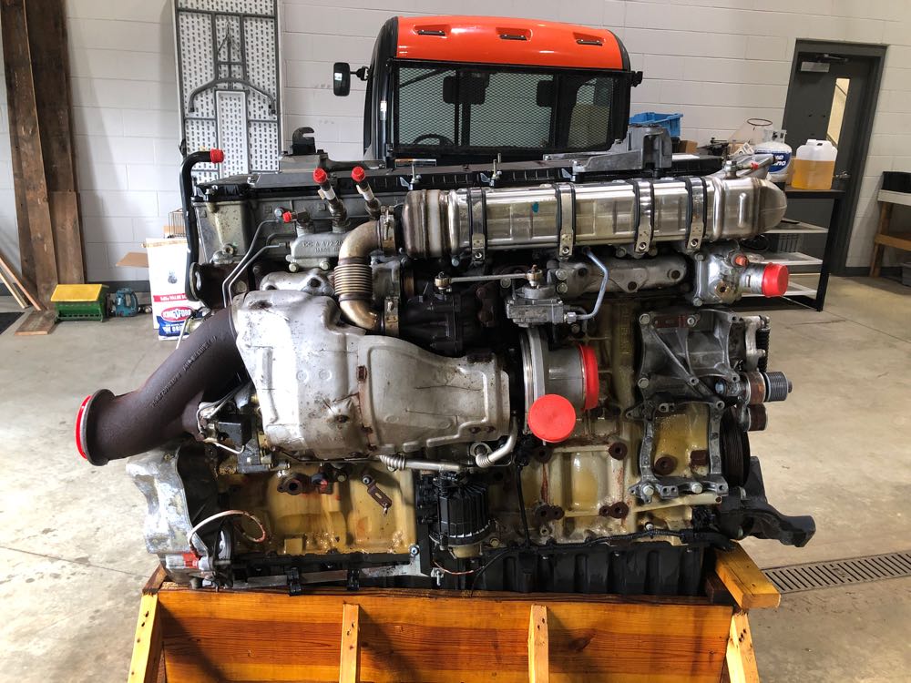 Detroit Diesel DD15 Engine - Frontier Truck Parts