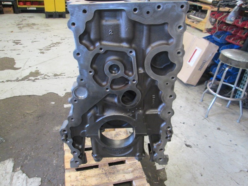 Caterpillar C15 Acert Engine Block - Frontier Truck Parts