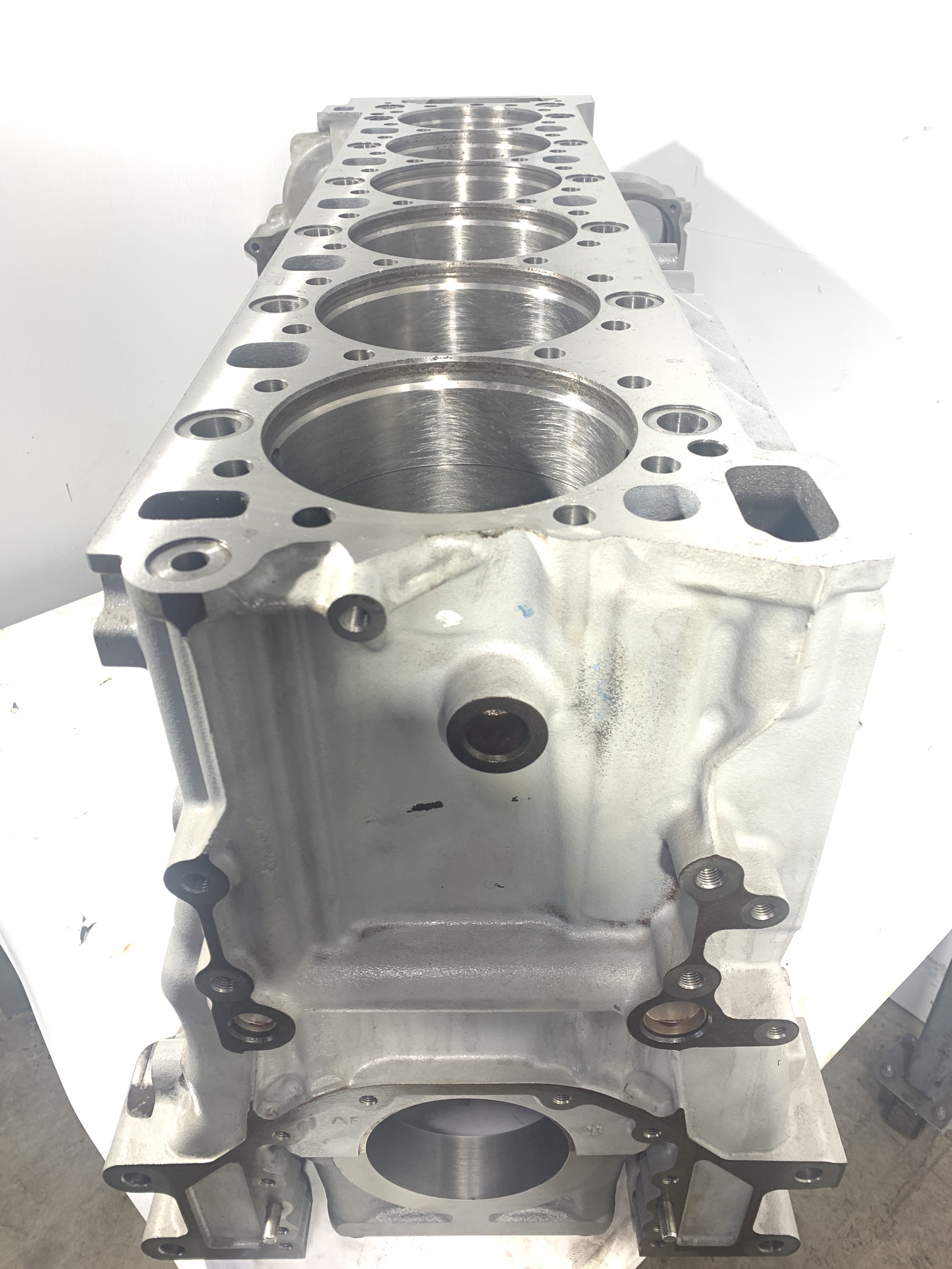Detroit Diesel DD15 Engine Block - Frontier Truck Parts