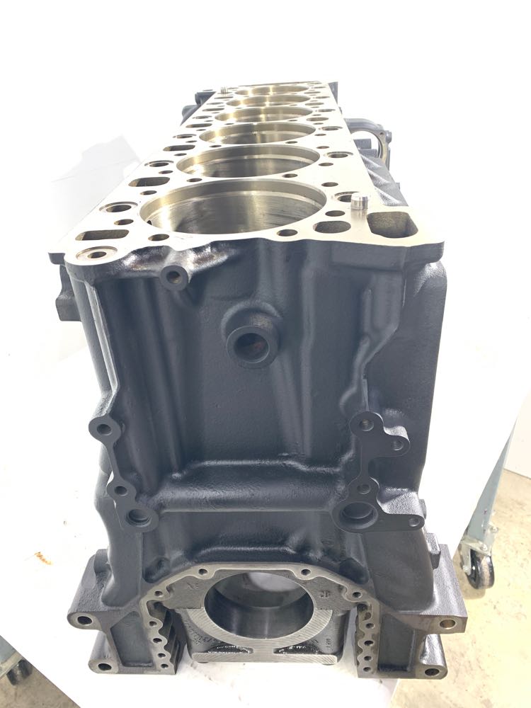 Detroit Diesel DD15 Engine Block - Frontier Truck Parts