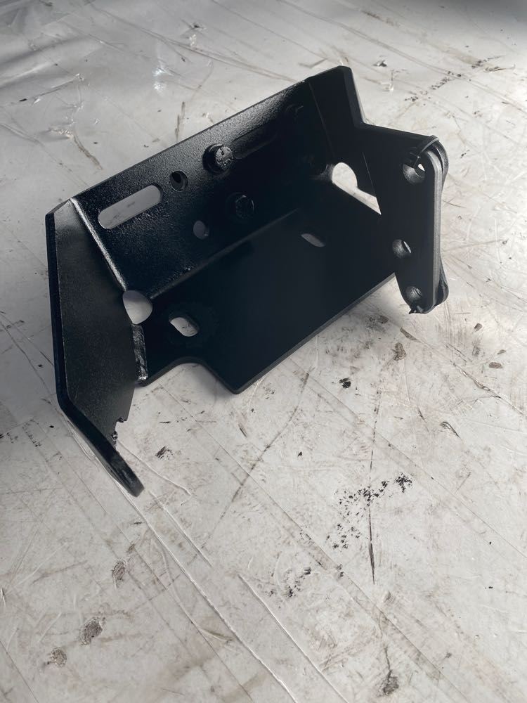 Caterpillar 3406B Engine Bracket - Frontier Truck Parts