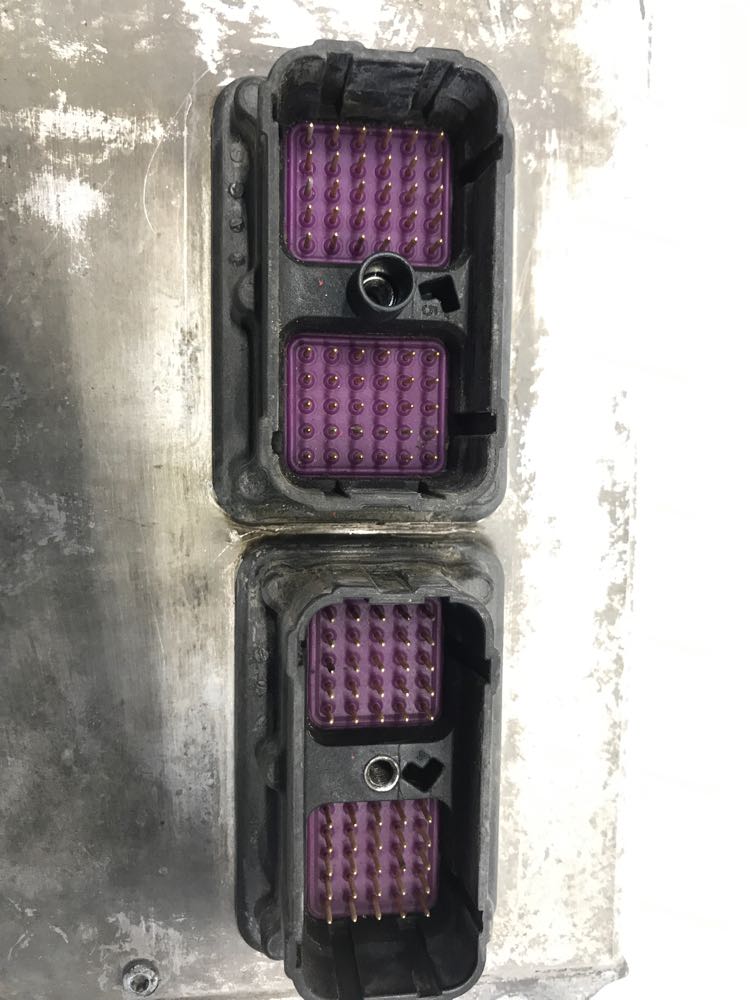 Cummins CM876 ECM - Frontier Truck Parts