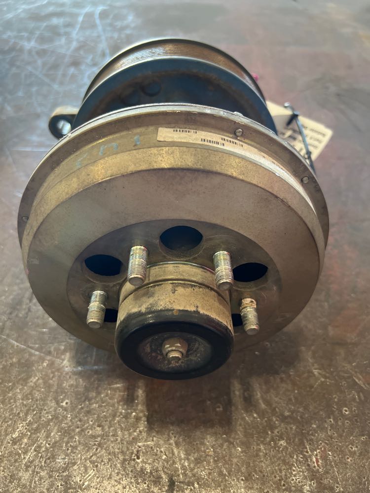 BorgWarner K30 Rear Air Fan Clutches & Hubs - Frontier Truck Parts