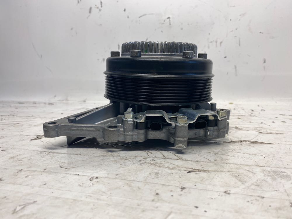 Detroit Diesel DD15 Water Pump - Frontier Truck Parts