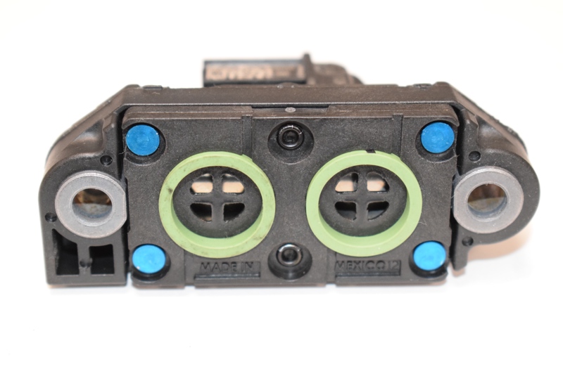 Detroit Diesel DD15 Engine Sensor - Frontier Truck Parts