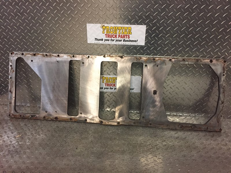 Caterpillar 3406E Engine Block Plate - Frontier Truck Parts