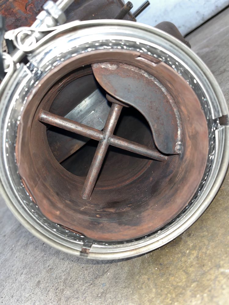 International A26 Aftertreatment Part - Frontier Truck Parts