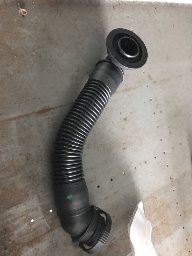 Detroit Diesel DD15 Engine Breather & Parts - Frontier Truck Parts