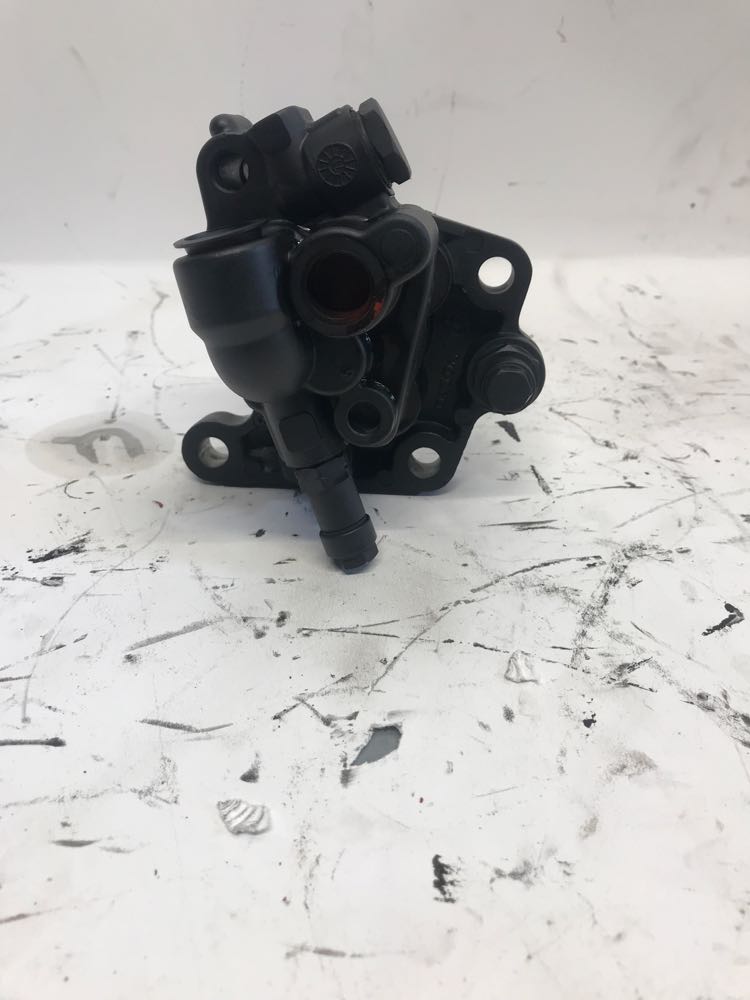 Volvo D12 Fuel Pump - Frontier Truck Parts
