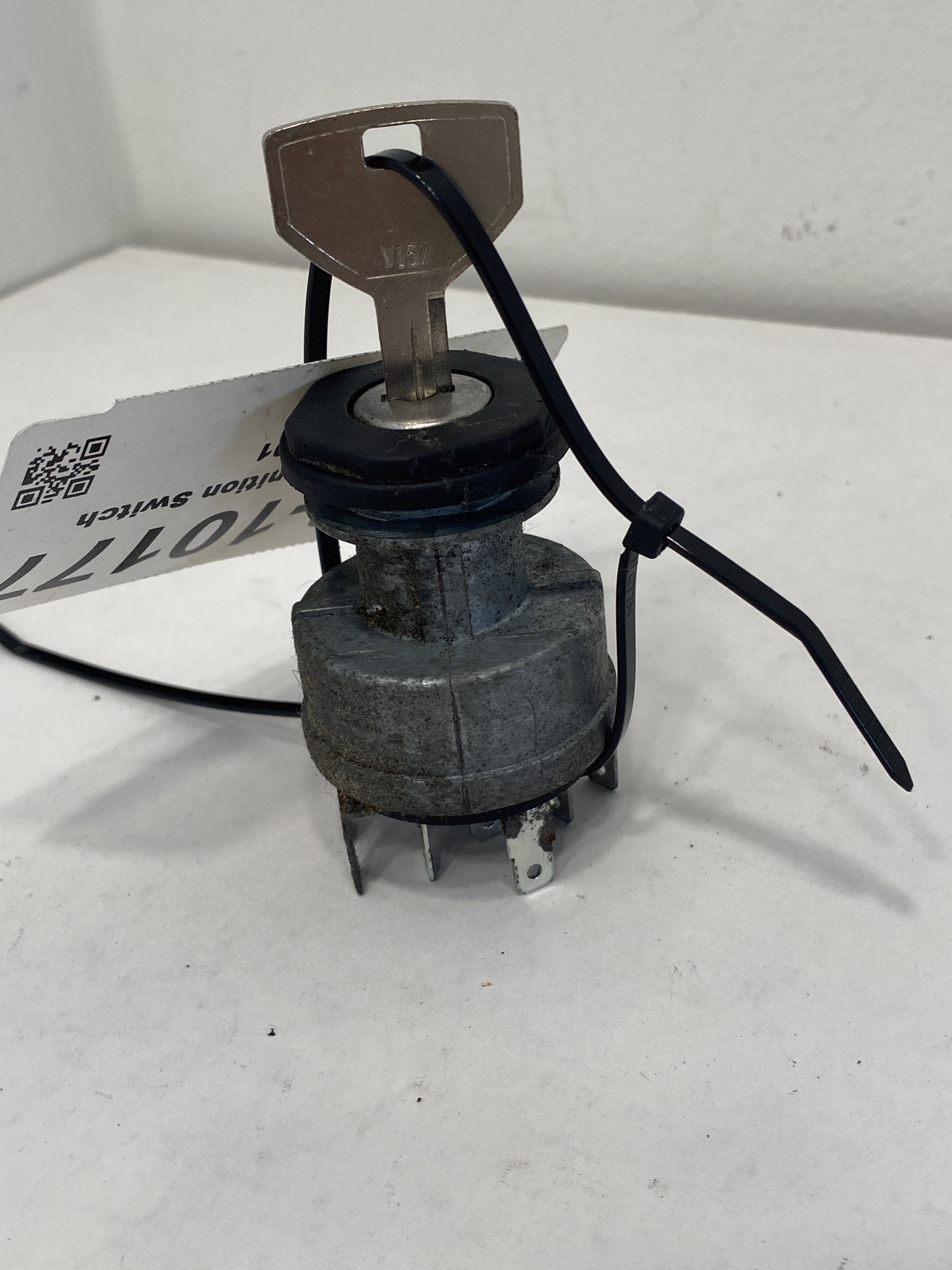 Freightliner Cascadia Ignition Part - Frontier Truck Parts