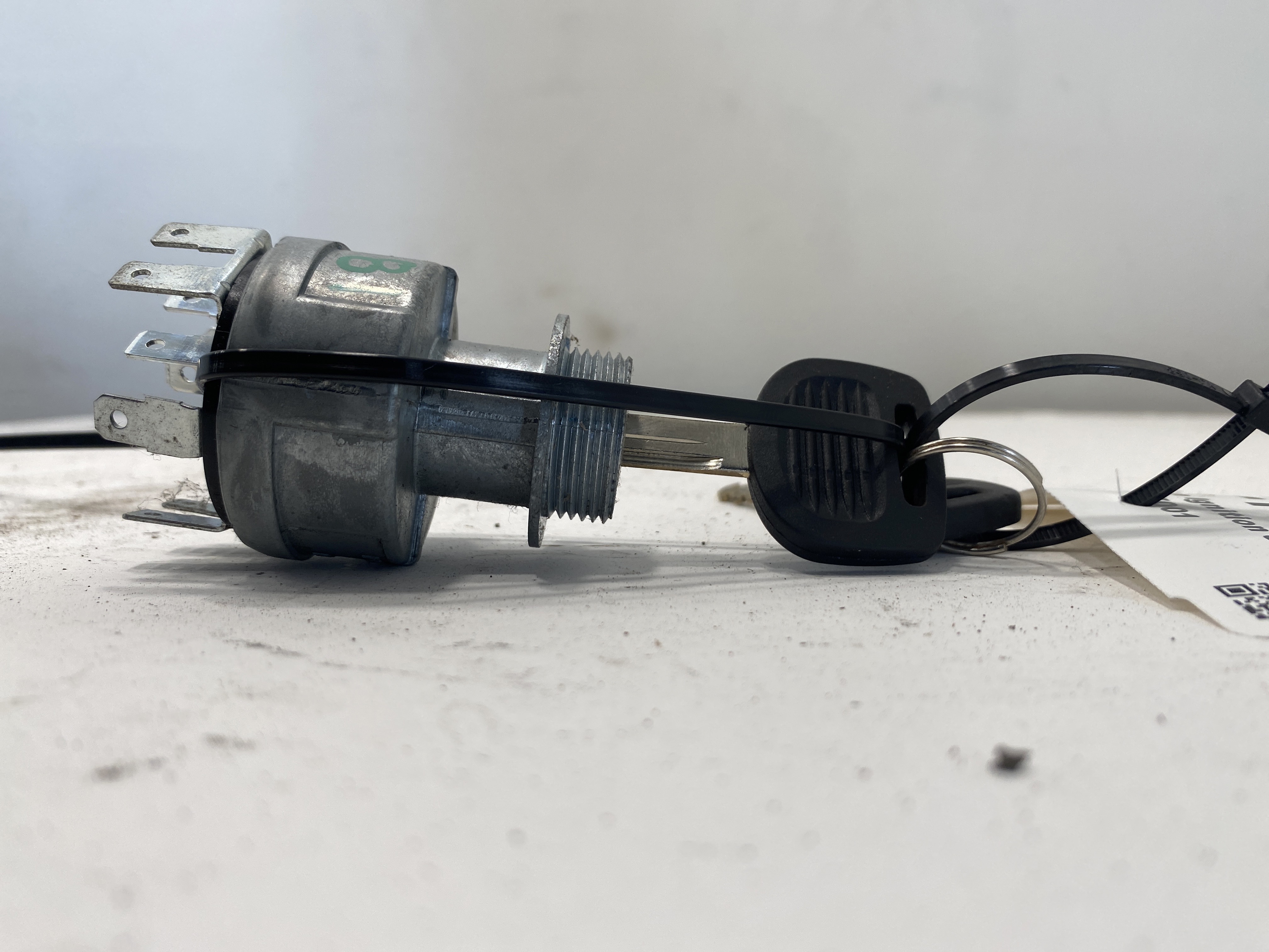 Freightliner Cascadia Ignition Part - Frontier Truck Parts