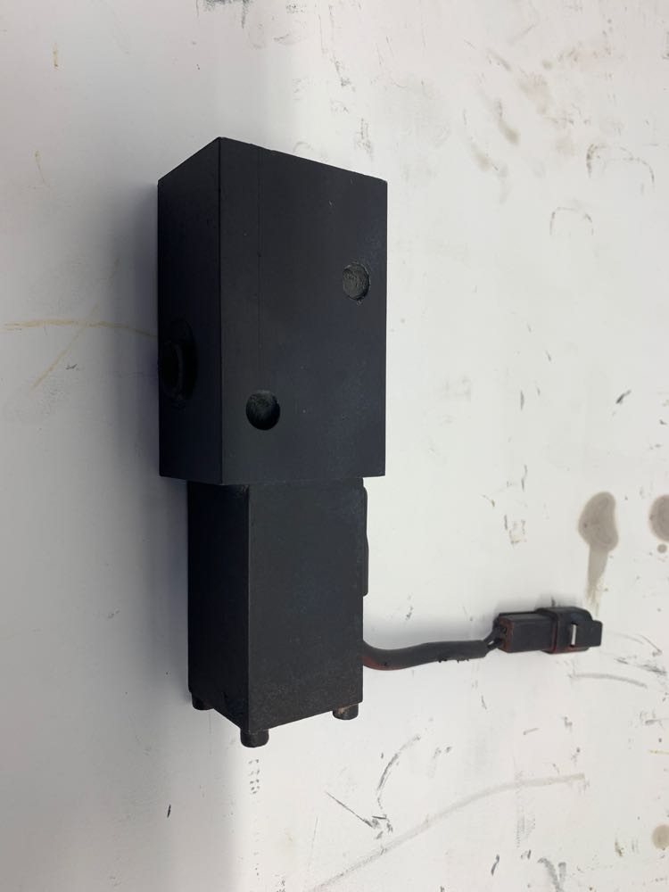 Cummins MANY Engine Control Valve - Frontier Truck Parts