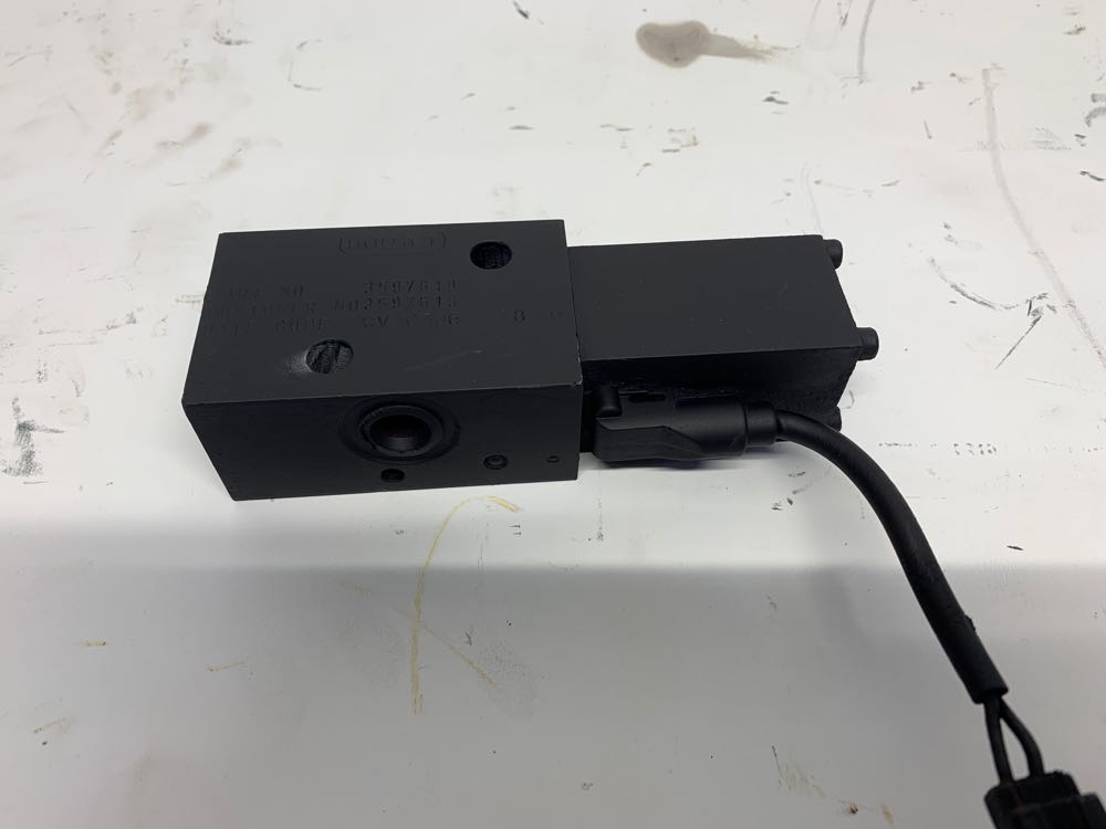 Cummins MANY Engine Control Valve - Frontier Truck Parts