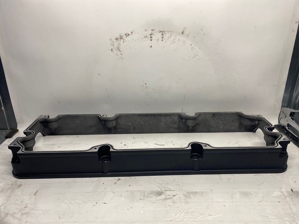 Detroit Diesel Series 60 Valve Cover Base - Frontier Truck Parts