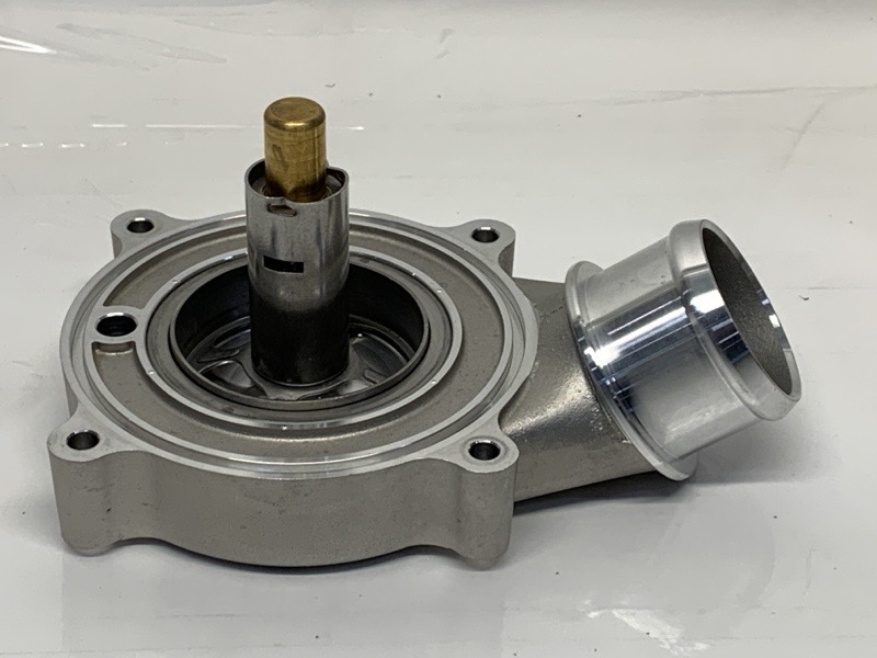 Detroit Diesel DD15 Thermostat - Frontier Truck Parts