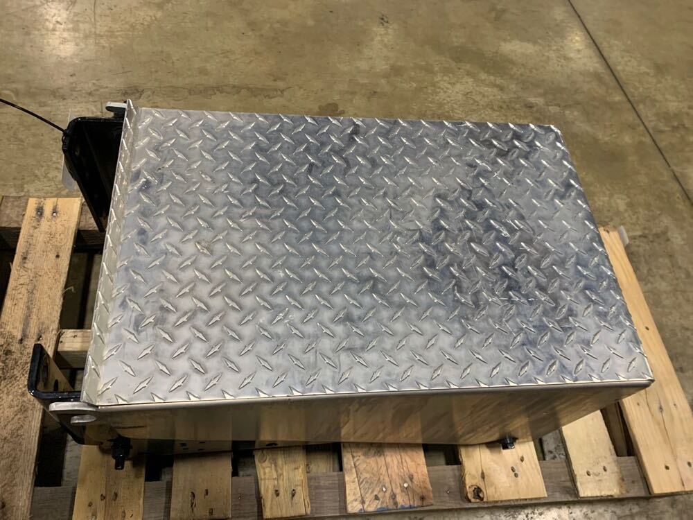 Freightliner Business Class M2 Battery Box - Frontier Truck Parts