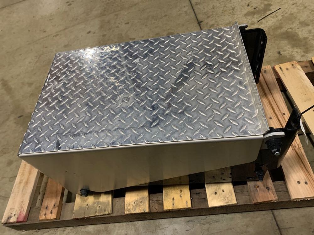 Freightliner Business Class M2 Battery Box - Frontier Truck Parts