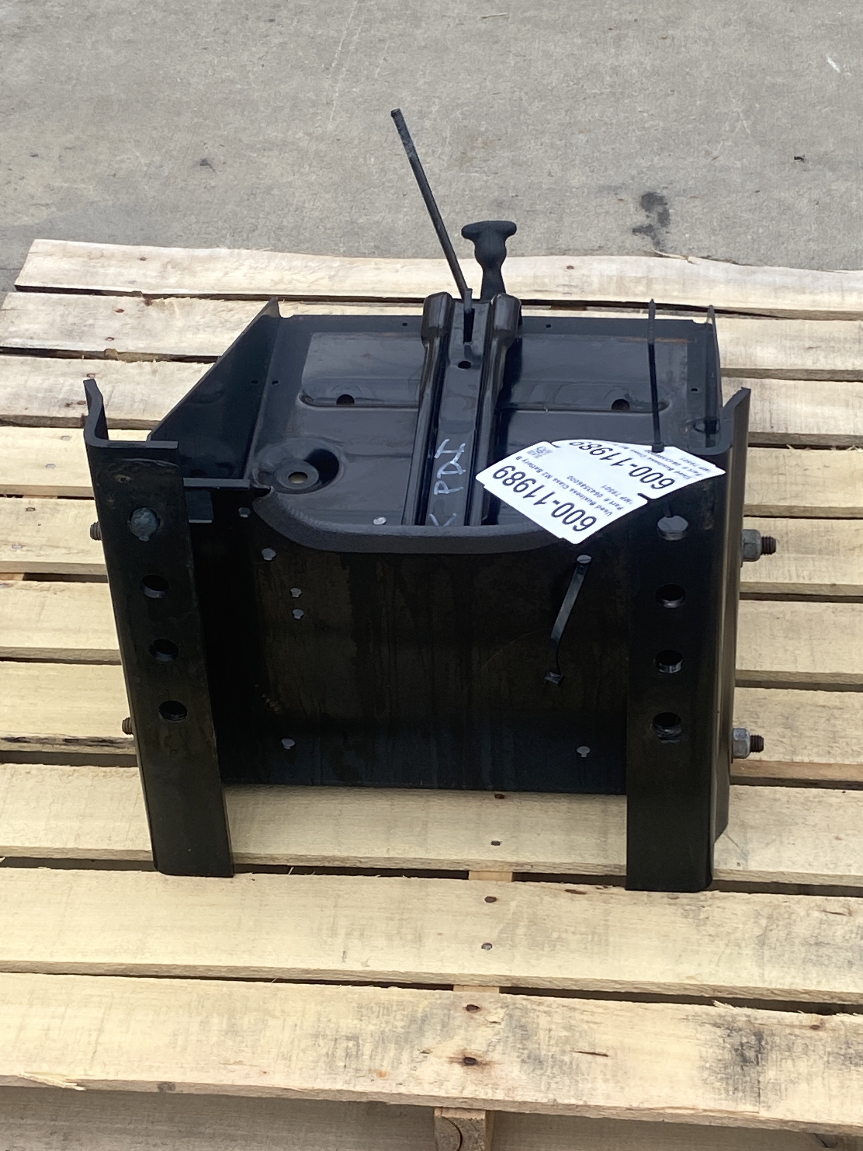 Freightliner Business Class M2 Battery Box - Frontier Truck Parts