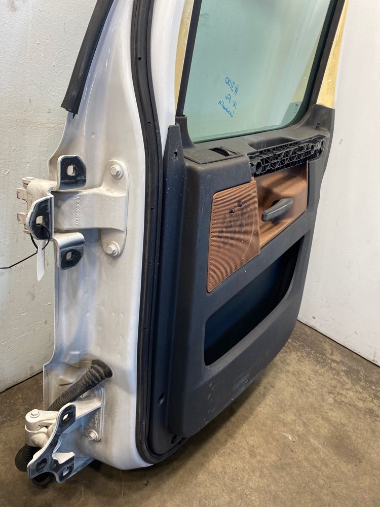 Freightliner Next Gen Cascadia (P4) Door - Frontier Truck Parts