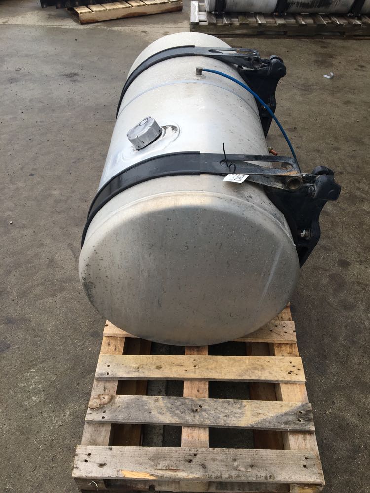 Freightliner Cascadia Fuel Tank - Frontier Truck Parts