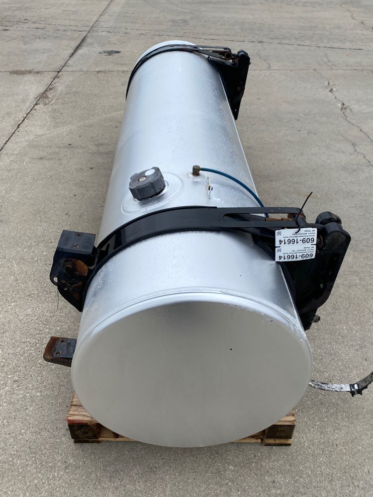 Freightliner Columbia Fuel Tank - Frontier Truck Parts