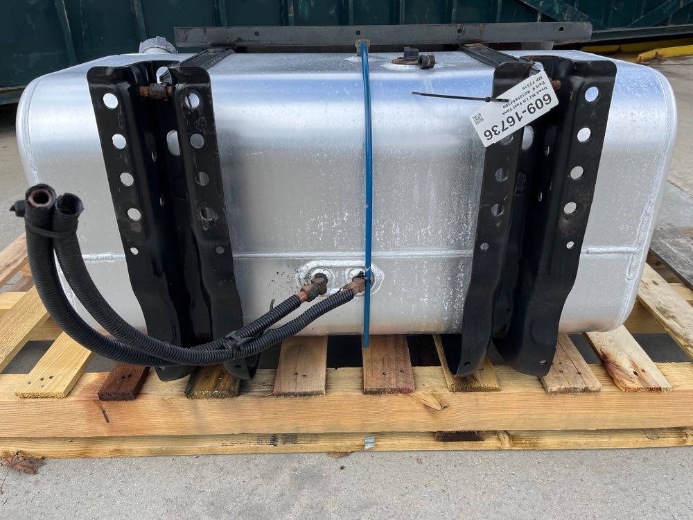 Freightliner Business Class M2 Fuel Tank - Frontier Truck Parts