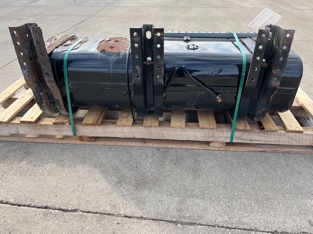 Freightliner FL70 Fuel Tank - Frontier Truck Parts
