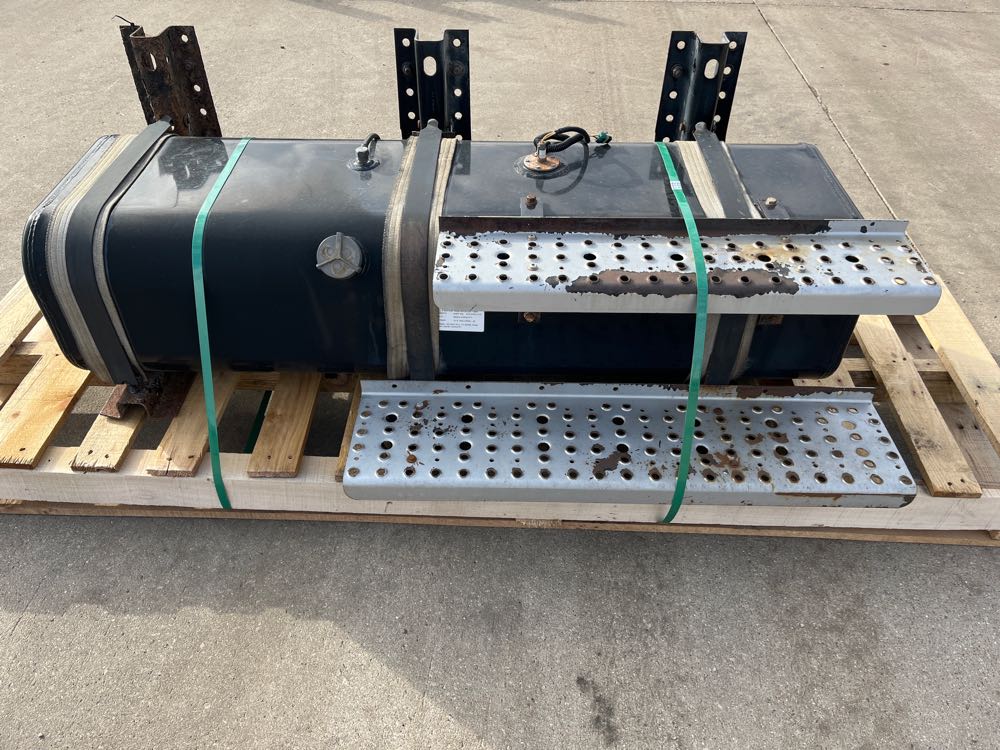 Freightliner FL70 Fuel Tank - Frontier Truck Parts