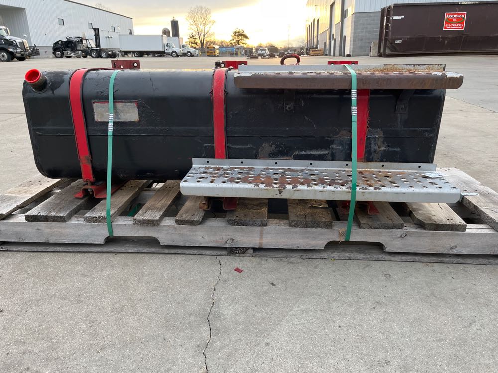 Freightliner FL70 Fuel Tank - Frontier Truck Parts