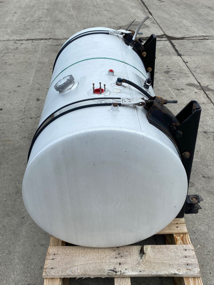 International Lonestar Fuel Tank - Frontier Truck Parts