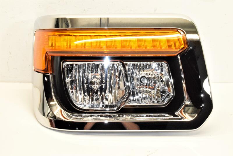 International HX520 Headlight - Frontier Truck Parts