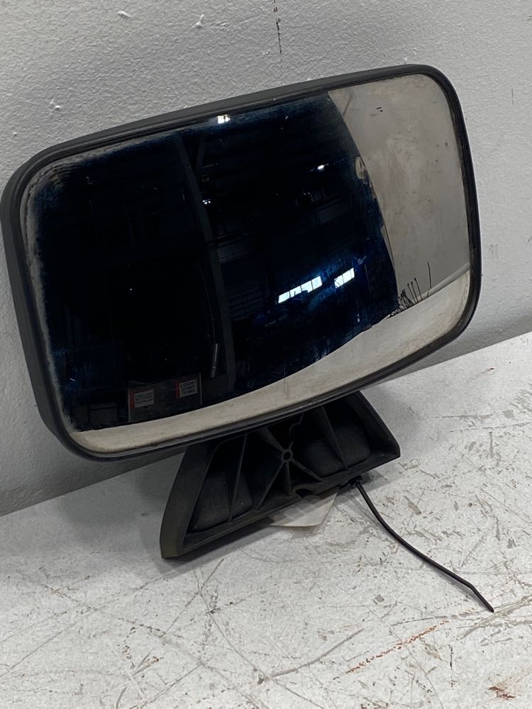 Freightliner Columbia Mirror - Frontier Truck Parts