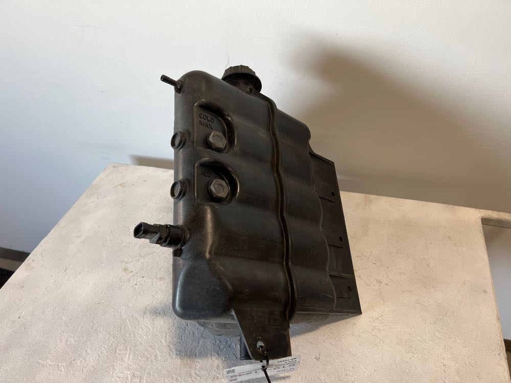 International 9400i Coolant Reservoir - Frontier Truck Parts